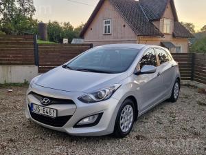 Серый Хендай i30 2014 в Валмиера, объемом двигателя 1.40 л и пробегом 297 тыс. км за 2800 €, фото 3 на AUTOMOTO.COM.LV