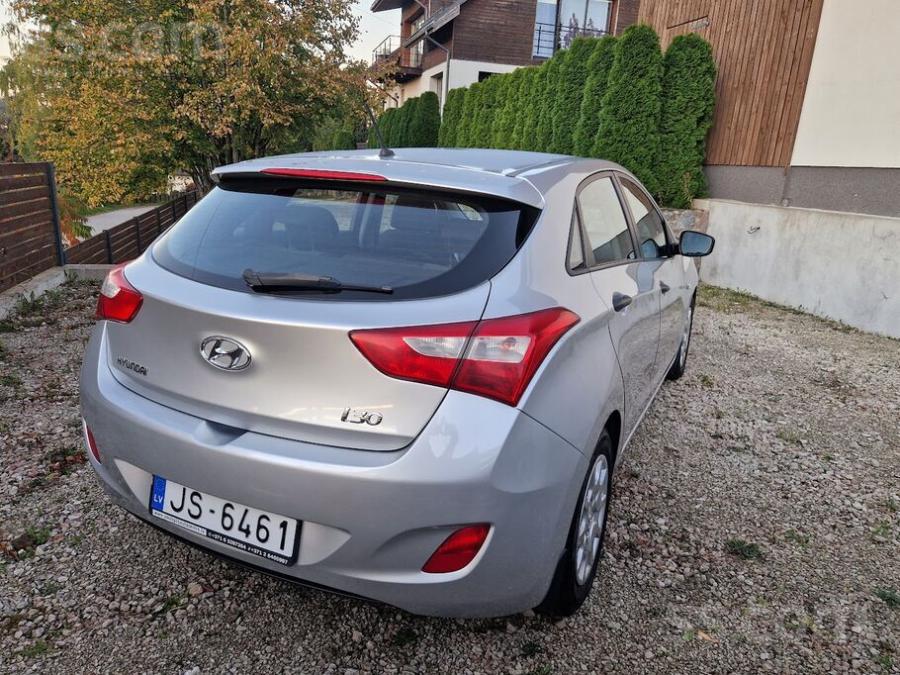 Серый Хендай i30 2014 в Валмиера, объемом двигателя 1.40 л и пробегом 297 тыс. км за 2800 €, фото 5 на AUTOMOTO.COM.LV
