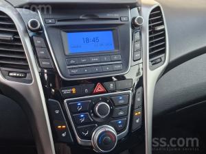 Серый Хендай i30 2014 в Валмиера, объемом двигателя 1.40 л и пробегом 297 тыс. км за 2800 €, фото 14 на AUTOMOTO.COM.LV