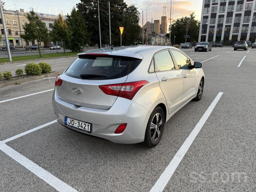 Серый Хендай i30 2014 в Рига, объемом двигателя 1.40 л и пробегом 301 тыс. км за 2950 €, фото 5 на AUTOMOTO.COM.LV