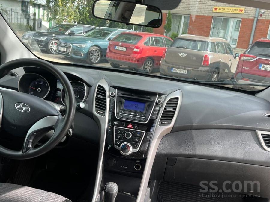 Серый Хендай i30 2014 в Рига, объемом двигателя 1.40 л и пробегом 327 тыс. км за 2700 €, фото 7 на AUTOMOTO.COM.LV