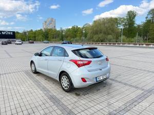 Pelēks Hyundai i30 2015 Rīga, ar dzinēja tilpumu 1.40 L un nobraukumu 225 tūkst. km par 3000 €, foto 5 vietnē AUTOMOTO.COM.LV