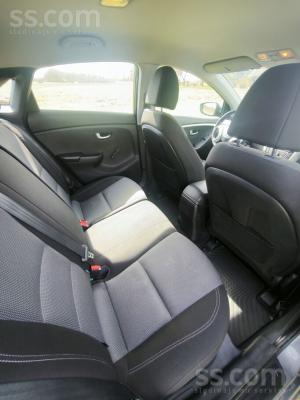 Pelēks Hyundai i30 2015 Jelgava, ar dzinēja tilpumu 1.40 L un nobraukumu 314 tūkst. km par 3200 €, foto 15 vietnē AUTOMOTO.COM.LV