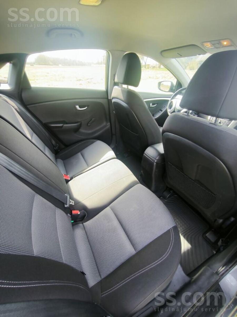 Pelēks Hyundai i30 2015 Jelgava, ar dzinēja tilpumu 1.40 L un nobraukumu 314 tūkst. km par 3200 €, foto 15 vietnē AUTOMOTO.COM.LV