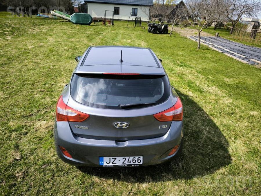 Серый Хендай i30 2015 в Елгава, объемом двигателя 1.40 л и пробегом 315 тыс. км за 3050 €, фото 5 на AUTOMOTO.COM.LV