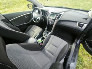 Серый Хендай i30 2015 в Елгава, объемом двигателя 1.40 л и пробегом 315 тыс. км за 3050 €, фото 7 на AUTOMOTO.COM.LV