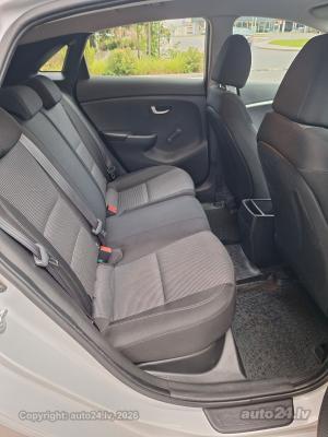 Grey Hyundai i30 2015 in Riga, with an engine capacity of 1.40 L and mileage of 180 thousand km for 4190 €, photo 8 on AUTOMOTO.COM.LV