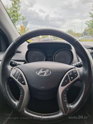 Grey Hyundai i30 2015 in Riga, with an engine capacity of 1.40 L and mileage of 180 thousand km for 4190 €, photo 11 on AUTOMOTO.COM.LV