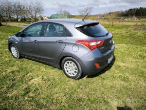 Pelēks Hyundai i30 2015 Preiļi, ar dzinēja tilpumu 1.40 L un nobraukumu 319 tūkst. km par 3100 €, foto 7 vietnē AUTOMOTO.COM.LV