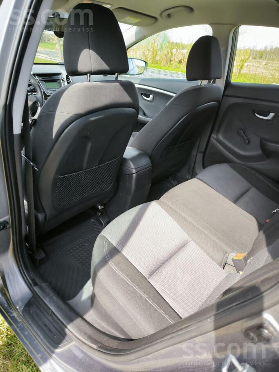 Pelēks Hyundai i30 2015 Preiļi, ar dzinēja tilpumu 1.40 L un nobraukumu 319 tūkst. km par 3100 €, foto 13 vietnē AUTOMOTO.COM.LV