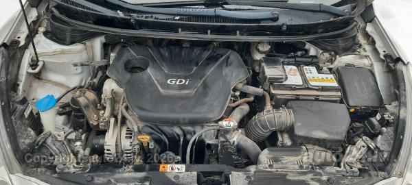 Grey Hyundai i30 2016 in Kuressaare, with an engine capacity of 1.60 L and mileage of 128 thousand km for 7800 €, photo 11 on AUTOMOTO.COM.LV