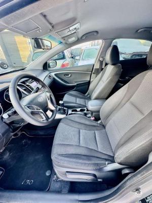 Pelēks Hyundai i30 2016 Marijampole, ar dzinēja tilpumu 1.40 L un nobraukumu 243 tūkst. km par 3350 €, foto 9 vietnē AUTOMOTO.COM.LV