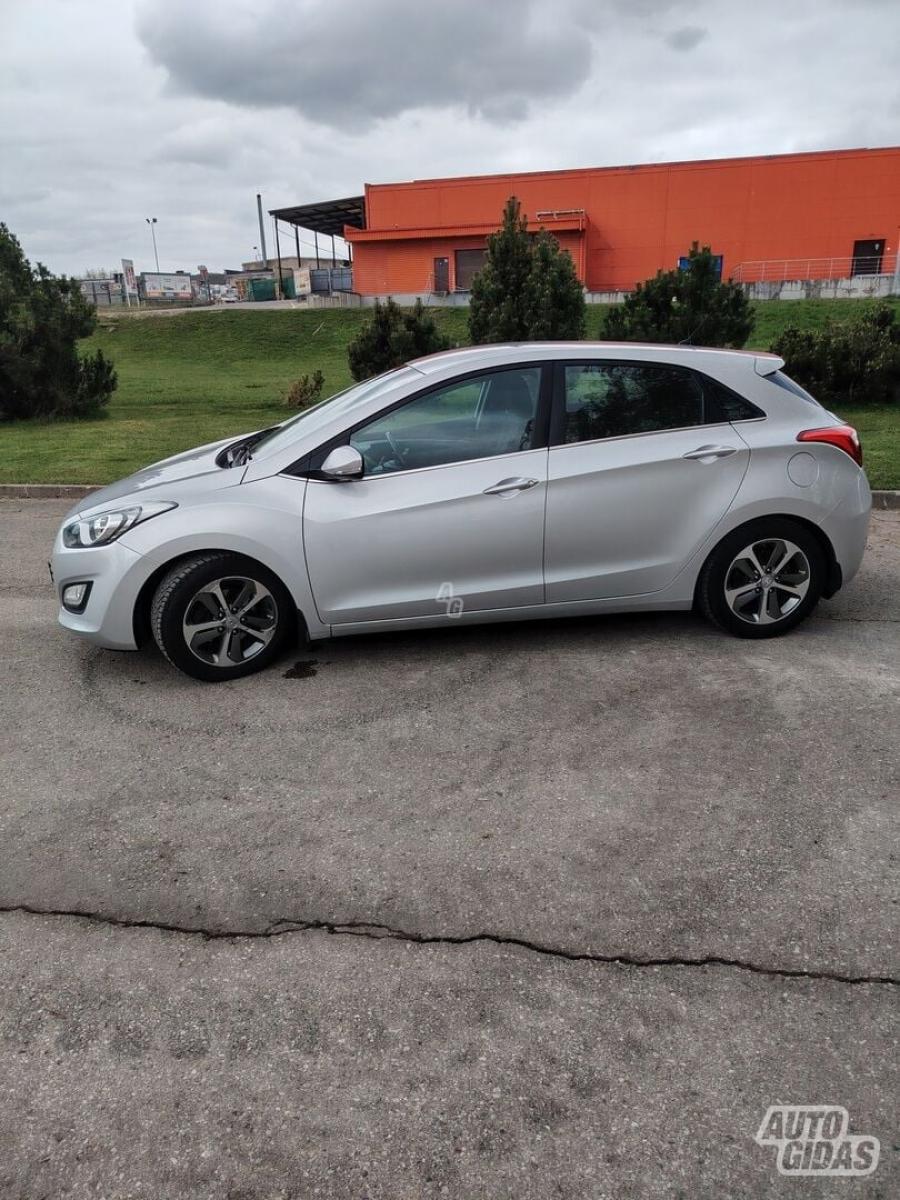 Pelēks Hyundai i30 2016 Ukmergė, ar dzinēja tilpumu 1.60 L un nobraukumu 186 tūkst. km par 4800 €, foto 6 vietnē AUTOMOTO.COM.LV