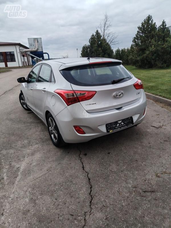 Grey Hyundai i30 2016 in Ukmerge, with an engine capacity of 1.60 L and mileage of 186 thousand km for 4800 €, photo 8 on AUTOMOTO.COM.LV