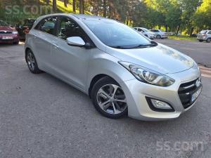 Grey Hyundai i30 2016 in Riga, with an engine capacity of 1.60 L and mileage of 233 thousand km for 4800 €, photo  on AUTOMOTO.COM.LV
