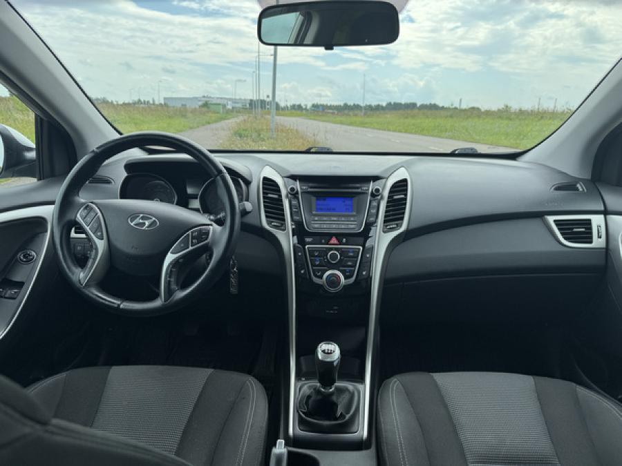 Серый Хендай i30 2016 в Нарва, объемом двигателя 1.40 л и пробегом 165 тыс. км за 5750 €, фото 9 на AUTOMOTO.COM.LV