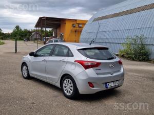Серый Хендай i30 2017 в Валмиера, объемом двигателя 1.40 л и пробегом 330 тыс. км за 3400 €, фото 4 на AUTOMOTO.COM.LV
