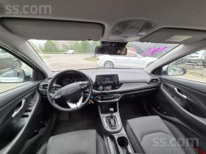 Серый Хендай i30 2018 в Рига, объемом двигателя 1.40 л и пробегом 147 тыс. км за 8490 €, фото 12 на AUTOMOTO.COM.LV