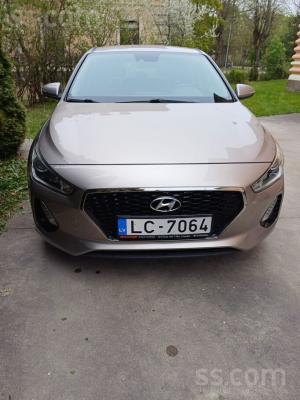 Серый Хендай i30 2018 в Рига, объемом двигателя 1.40 л и пробегом 101 тыс. км за 8300 €, фото  на AUTOMOTO.COM.LV