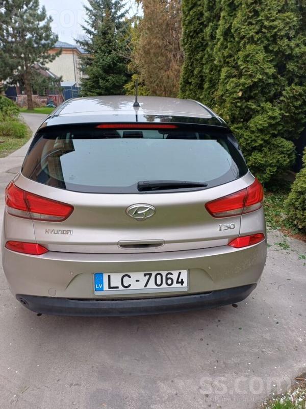Серый Хендай i30 2018 в Рига, объемом двигателя 1.40 л и пробегом 101 тыс. км за 8300 €, фото 5 на AUTOMOTO.COM.LV