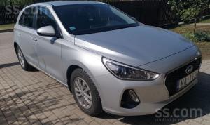Grey Hyundai i30 2018 in Riga, with an engine capacity of 1.40 L and mileage of 11 thousand km for 10500 €, photo 3 on AUTOMOTO.COM.LV