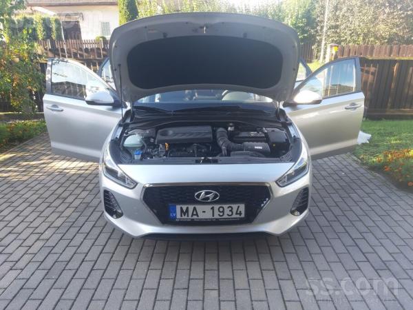 Grey Hyundai i30 2018 in Riga, with an engine capacity of 1.40 L and mileage of 11 thousand km for 10500 €, photo 10 on AUTOMOTO.COM.LV