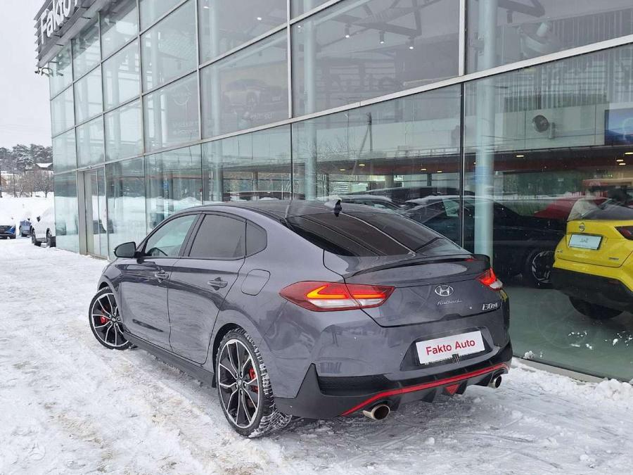 Pelēks Hyundai i30 2019 Viļņa, ar dzinēja tilpumu 2.00 L un nobraukumu 125 tūkst. km par 17500 €, foto 2 vietnē AUTOMOTO.COM.LV