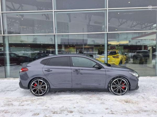 Pelēks Hyundai i30 2019 Viļņa, ar dzinēja tilpumu 2.00 L un nobraukumu 125 tūkst. km par 17500 €, foto 5 vietnē AUTOMOTO.COM.LV
