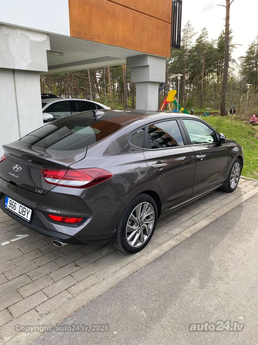 Pelēks Hyundai i30 2019 Tallina, ar dzinēja tilpumu 1.40 L un nobraukumu 67 tūkst. km par 12900 €, foto 1 vietnē AUTOMOTO.COM.LV