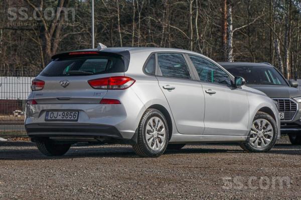 Pelēks Hyundai i30 2019 Rīga, ar dzinēja tilpumu 1.00 L un nobraukumu 162 tūkst. km par 6990 €, foto 4 vietnē AUTOMOTO.COM.LV