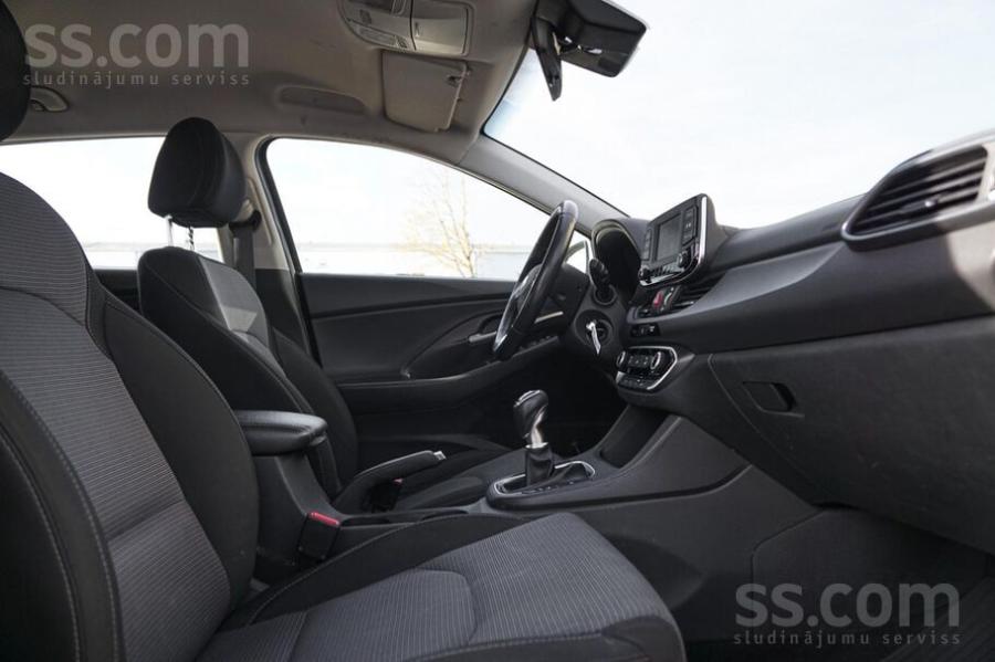 Pelēks Hyundai i30 2019 Rīga, ar dzinēja tilpumu 1.00 L un nobraukumu 162 tūkst. km par 6990 €, foto 7 vietnē AUTOMOTO.COM.LV