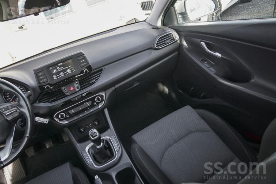 Pelēks Hyundai i30 2019 Rīga, ar dzinēja tilpumu 1.00 L un nobraukumu 162 tūkst. km par 6990 €, foto 11 vietnē AUTOMOTO.COM.LV