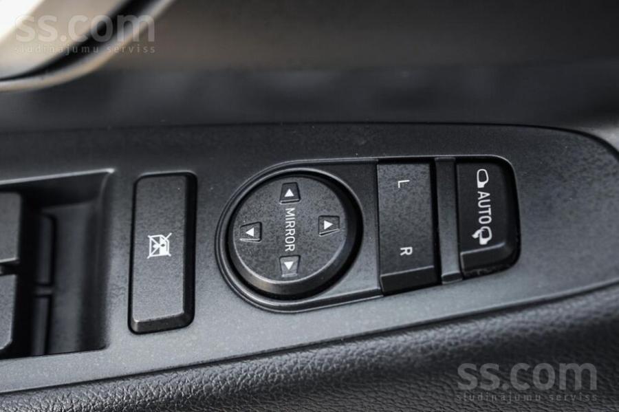 Pelēks Hyundai i30 2019 Rīga, ar dzinēja tilpumu 1.00 L un nobraukumu 162 tūkst. km par 6990 €, foto 18 vietnē AUTOMOTO.COM.LV