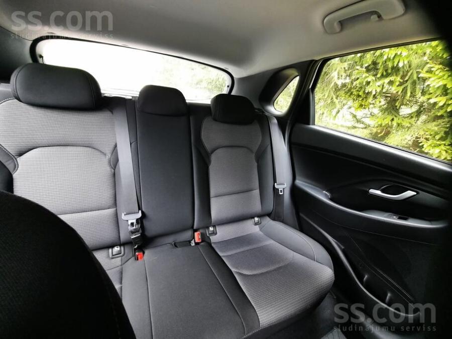 Pelēks Hyundai i30 2019 Liepāja, ar dzinēja tilpumu 1.00 L un nobraukumu 87 tūkst. km par 6600 €, foto 9 vietnē AUTOMOTO.COM.LV