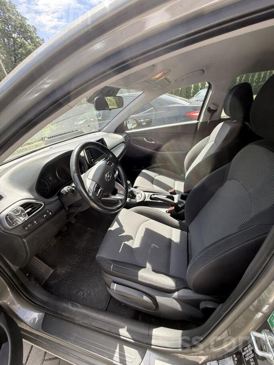 Pelēks Hyundai i30 2019 Rīga, ar dzinēja tilpumu 1.40 L un nobraukumu 102 tūkst. km par 10490 €, foto 7 vietnē AUTOMOTO.COM.LV