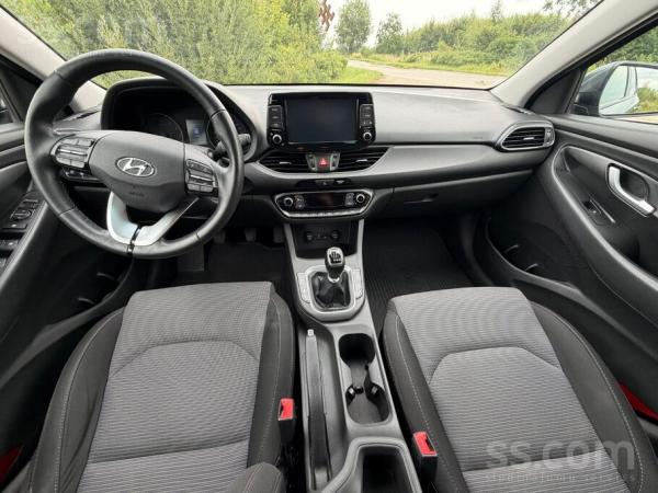 Серый Хендай i30 2019 в Рига, объемом двигателя 1.40 л и пробегом 67 тыс. км за 9500 €, фото 5 на AUTOMOTO.COM.LV