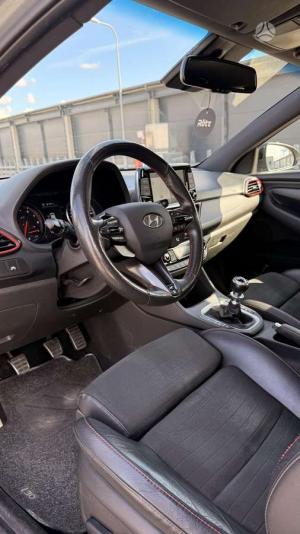Pelēks Hyundai i30 2019 Kauņa, ar dzinēja tilpumu 2.00 L un nobraukumu 63 tūkst. km par 20999 €, foto 15 vietnē AUTOMOTO.COM.LV