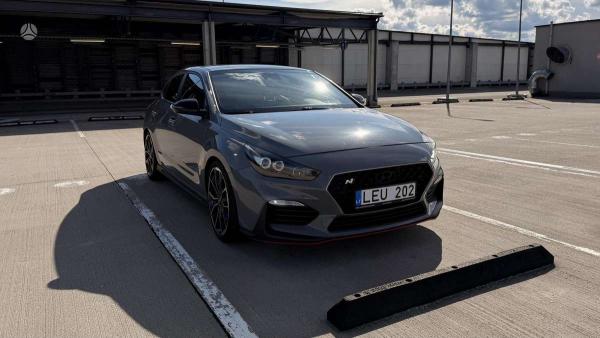 Grey Hyundai i30 2019 in Kaunas, with an engine capacity of 2.00 L and mileage of 63 thousand km for 20999 €, photo 6 on AUTOMOTO.COM.LV