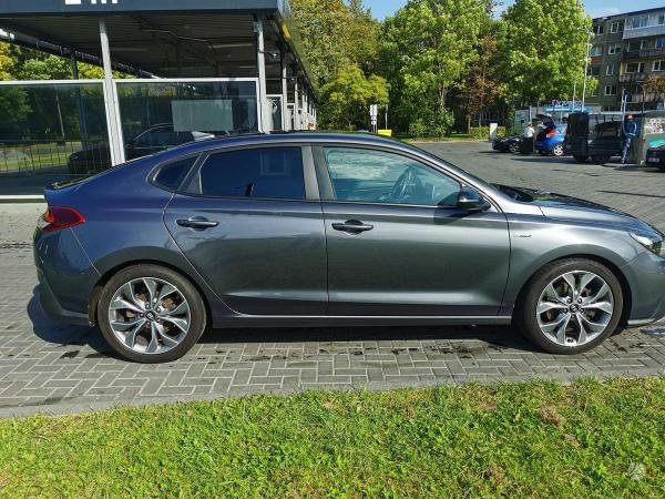 Grey Hyundai i30 2019 in Kaunas, with an engine capacity of 1.58 L and mileage of 254 thousand km for 8500 €, photo 8 on AUTOMOTO.COM.LV