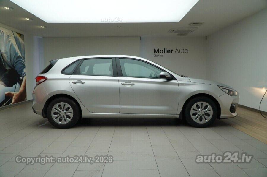 Pelēks Hyundai i30 2020 Tallina, ar dzinēja tilpumu 1.60 L un nobraukumu 141 tūkst. km par 14050 €, foto 4 vietnē AUTOMOTO.COM.LV