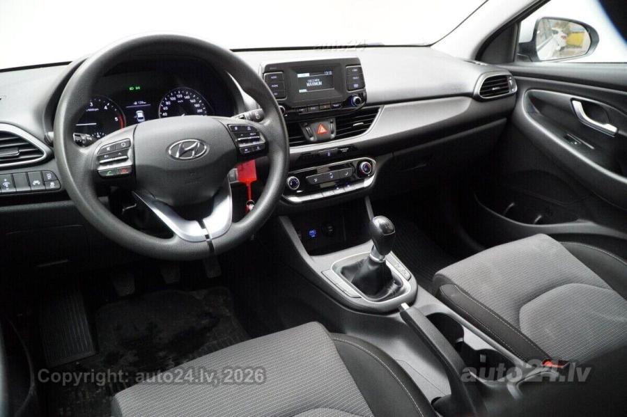 Pelēks Hyundai i30 2020 Tallina, ar dzinēja tilpumu 1.60 L un nobraukumu 141 tūkst. km par 14050 €, foto 11 vietnē AUTOMOTO.COM.LV