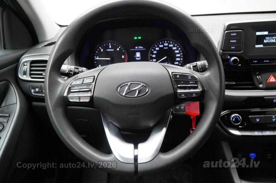 Pelēks Hyundai i30 2020 Tallina, ar dzinēja tilpumu 1.60 L un nobraukumu 141 tūkst. km par 14050 €, foto 17 vietnē AUTOMOTO.COM.LV