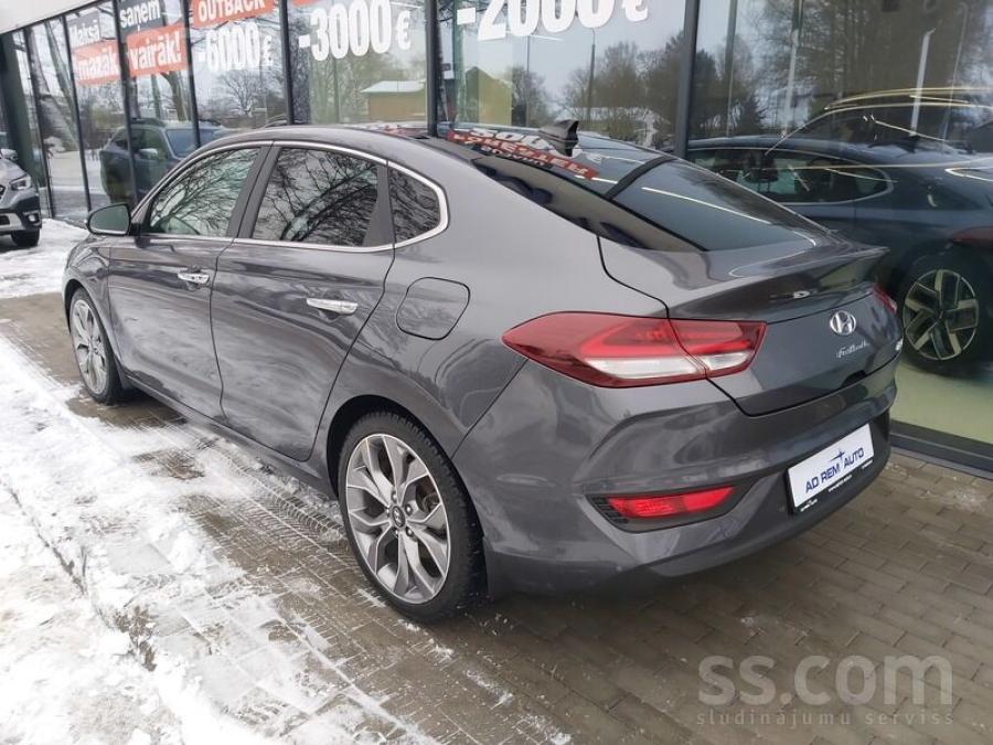 Grey Hyundai i30 2020 in Riga, with an engine capacity of 1.40 L and mileage of 162 thousand km for 13500 €, photo 5 on AUTOMOTO.COM.LV