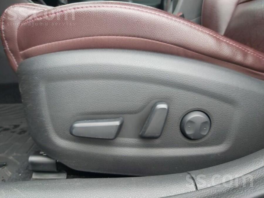 Pelēks Hyundai i30 2020 Rīga, ar dzinēja tilpumu 1.40 L un nobraukumu 162 tūkst. km par 12300 €, foto 16 vietnē AUTOMOTO.COM.LV