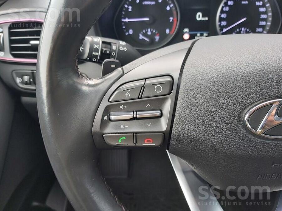 Pelēks Hyundai i30 2020 Rīga, ar dzinēja tilpumu 1.40 L un nobraukumu 162 tūkst. km par 12300 €, foto 20 vietnē AUTOMOTO.COM.LV