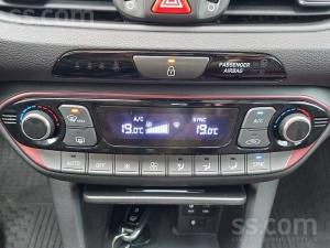 Pelēks Hyundai i30 2020 Rīga, ar dzinēja tilpumu 1.40 L un nobraukumu 162 tūkst. km par 12300 €, foto 22 vietnē AUTOMOTO.COM.LV