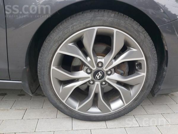Pelēks Hyundai i30 2020 Rīga, ar dzinēja tilpumu 1.40 L un nobraukumu 162 tūkst. km par 12300 €, foto 6 vietnē AUTOMOTO.COM.LV