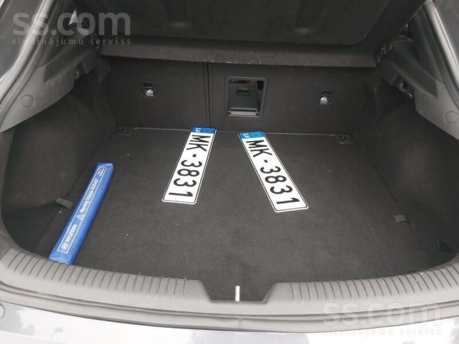 Pelēks Hyundai i30 2020 Rīga, ar dzinēja tilpumu 1.40 L un nobraukumu 162 tūkst. km par 12300 €, foto 26 vietnē AUTOMOTO.COM.LV