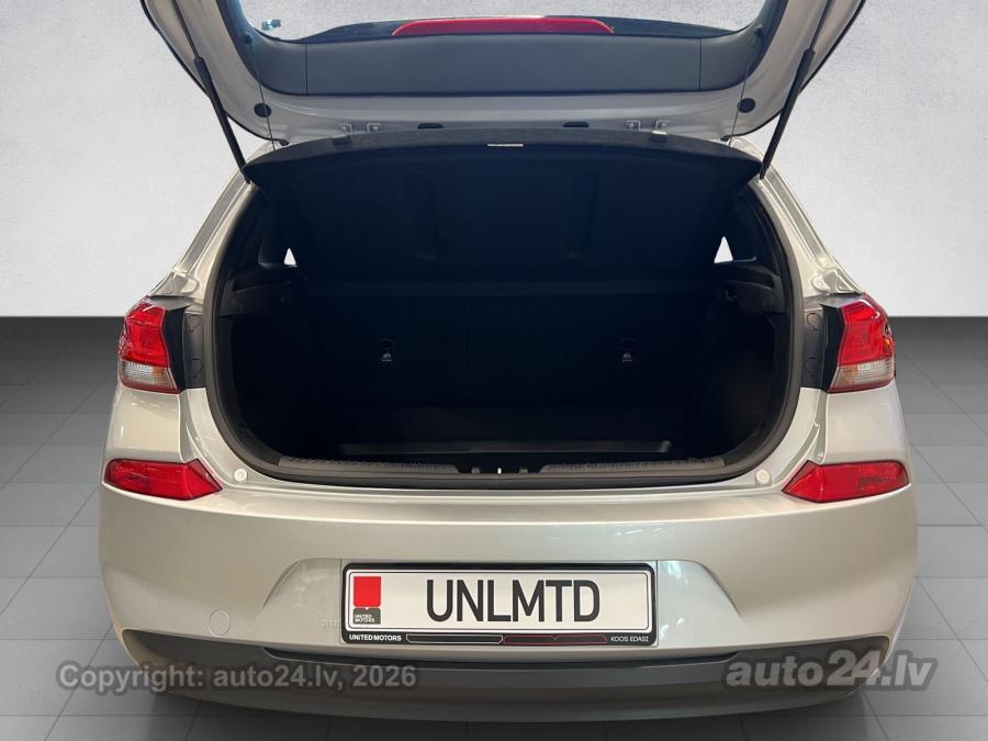 Серый Хендай i30 2020 в Таллин, объемом двигателя 1.40 л и пробегом 120 тыс. км за 9200 €, фото 15 на AUTOMOTO.COM.LV