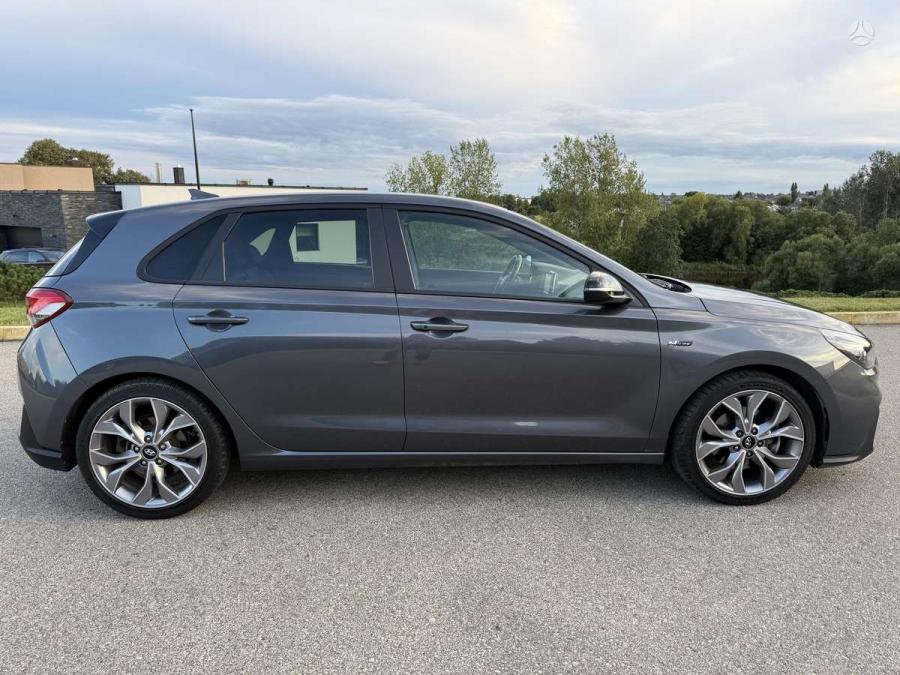 Серый Хендай i30 2020 в Таураге, объемом двигателя 1.60 л и пробегом 77 тыс. км за 12500 €, фото 12 на AUTOMOTO.COM.LV